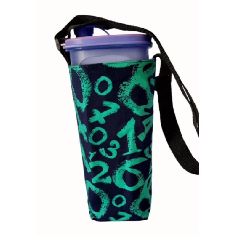 Tupperware bottle holder