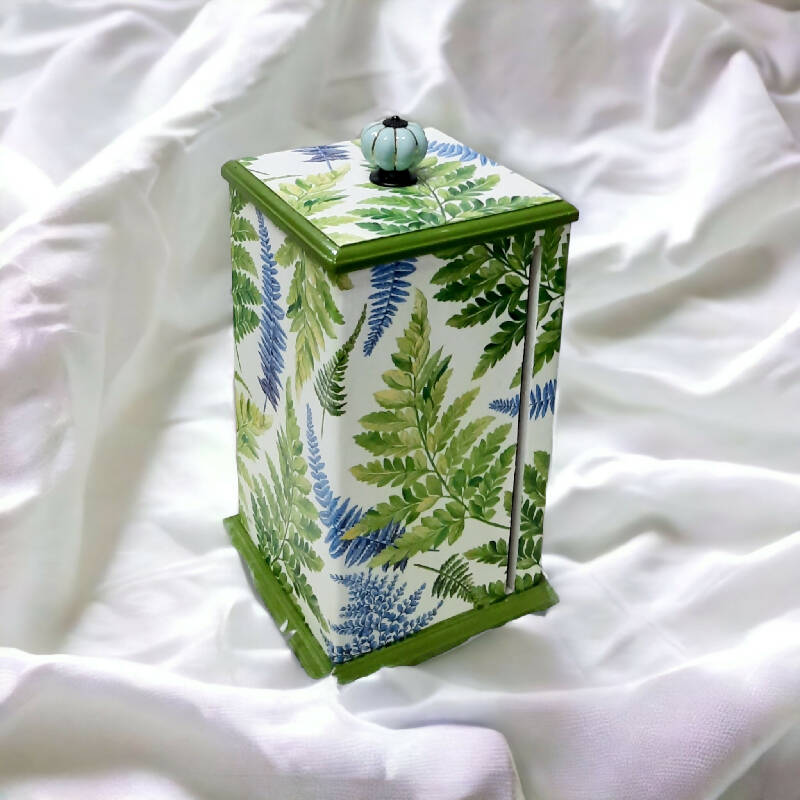 Kitchen tissue box holder